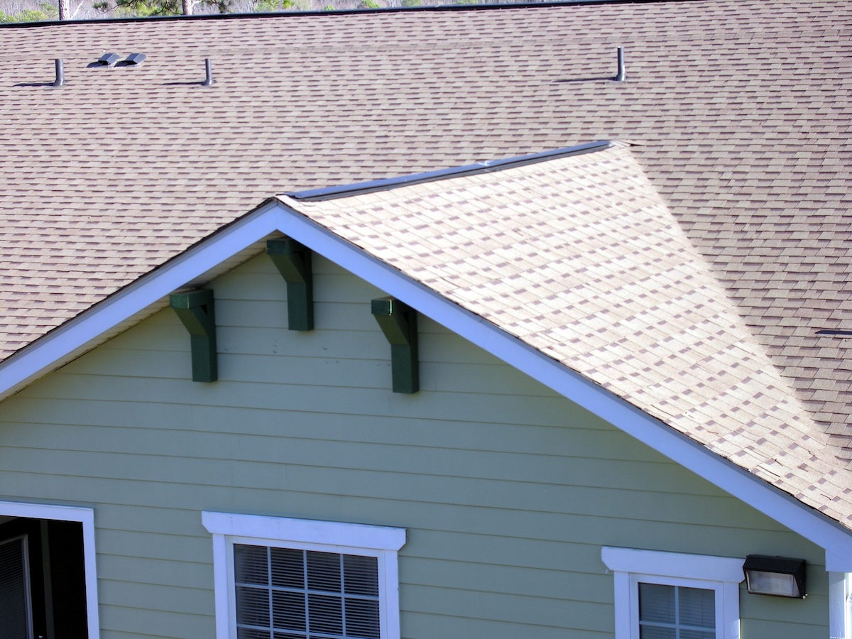 How Roof Eaves Work To Protect Your Home
